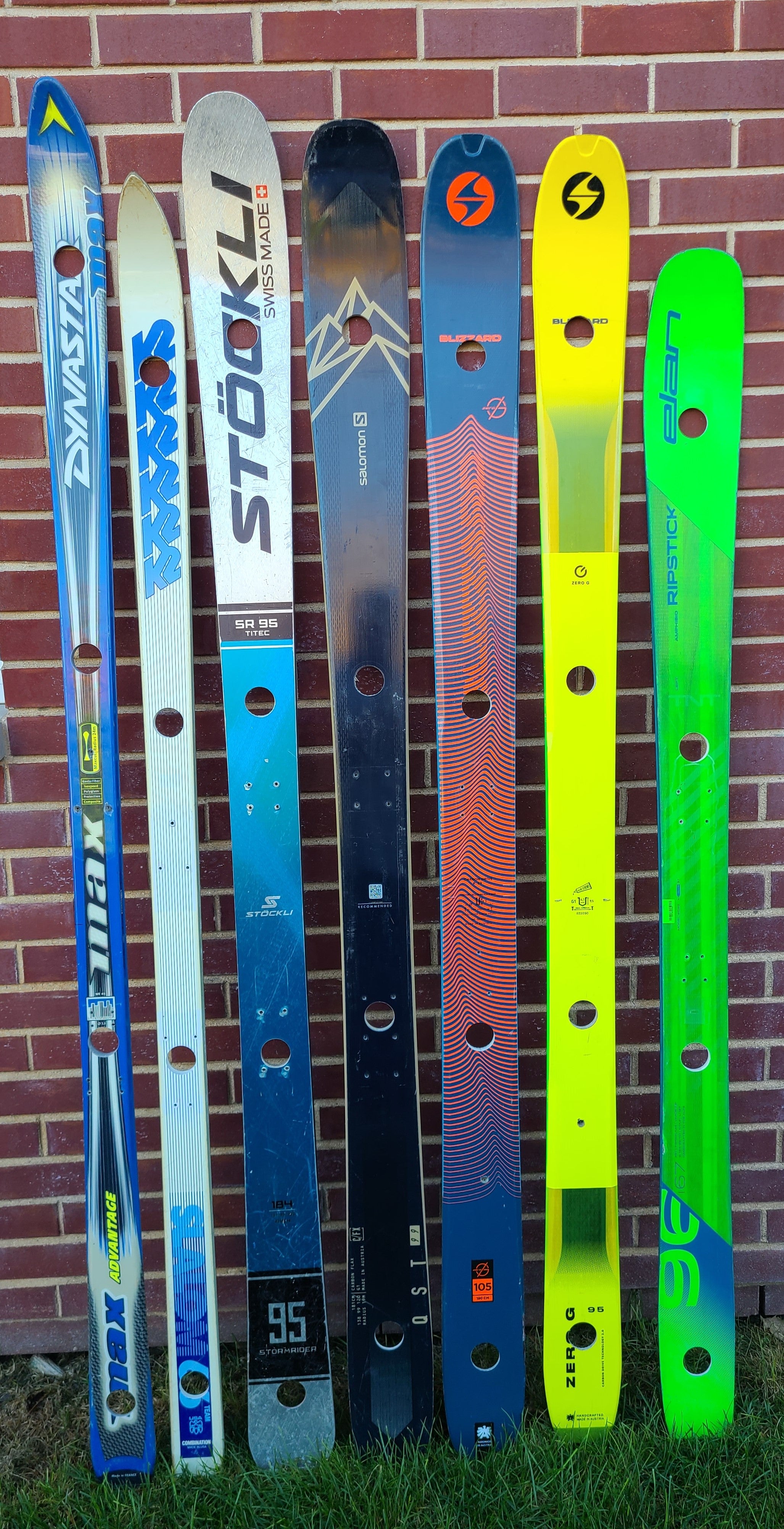 Shot ski 4 shot, Real Snow Ski with holes and 4 plastic 2oz shot glass ...